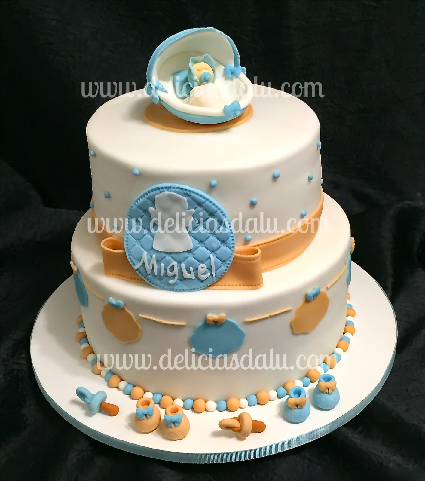 Bolo para Chá de Bebê | Delicias da Lu Confeitaria Artesanal