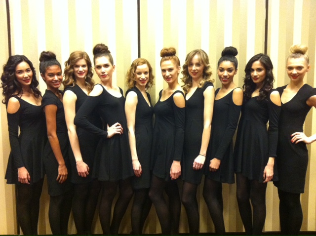 ELITE MODEL MANAGEMENT TORONTO : Elite girls Kicking it with Rogers