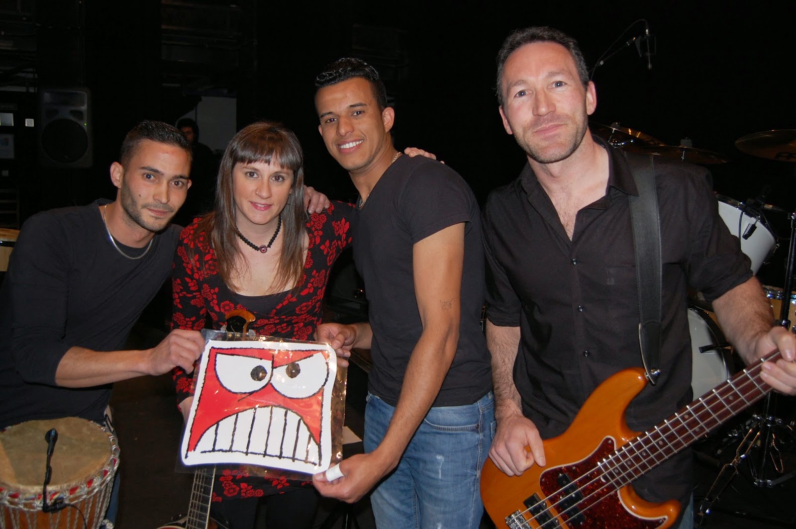 HiSTéRiCaS GrabacioneS: Crónica gráfica del concierto de Álida y Luna ...