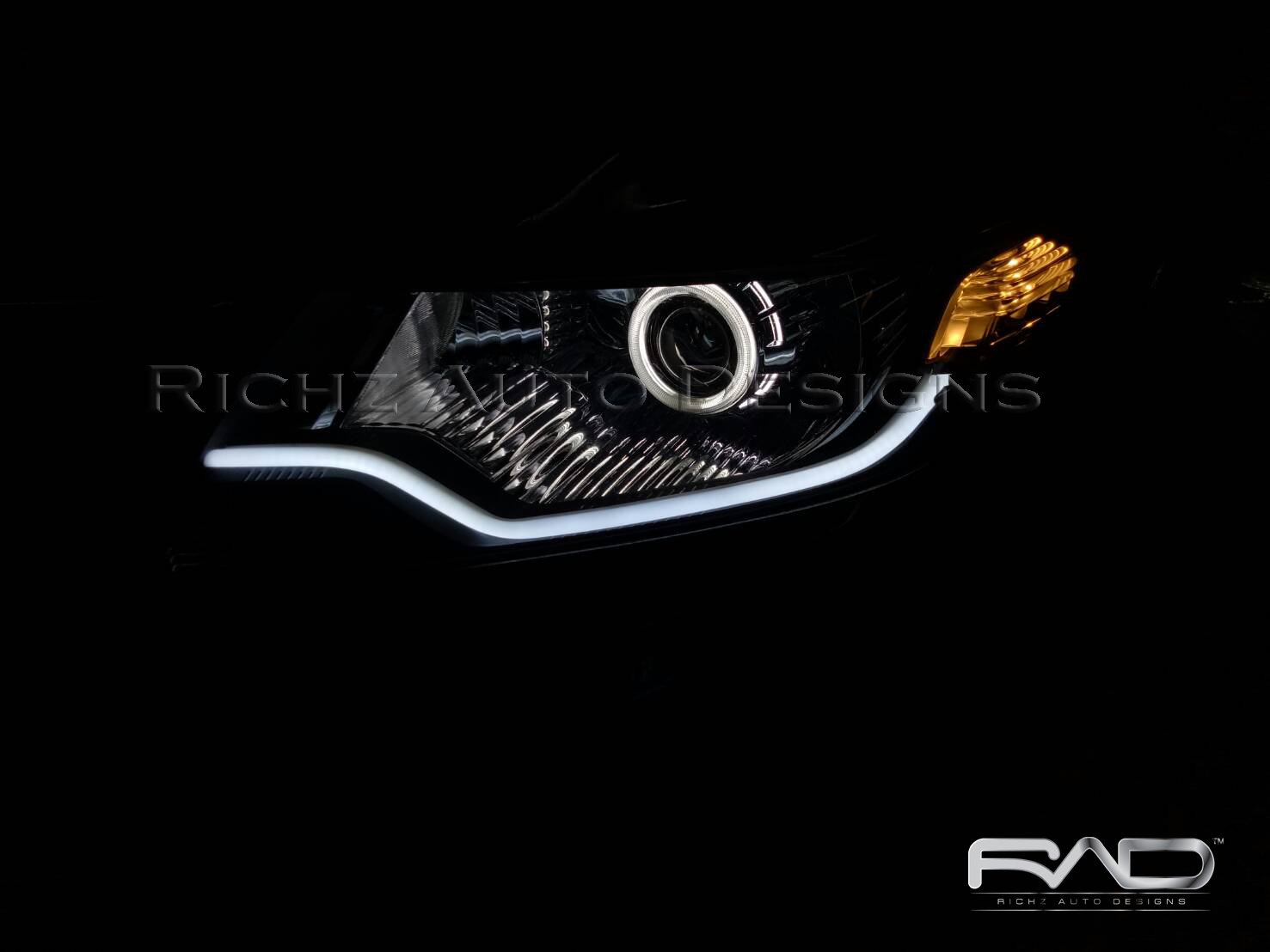 Richz Auto Designs: CUSTOM HEADLAMP / STOPLAMP