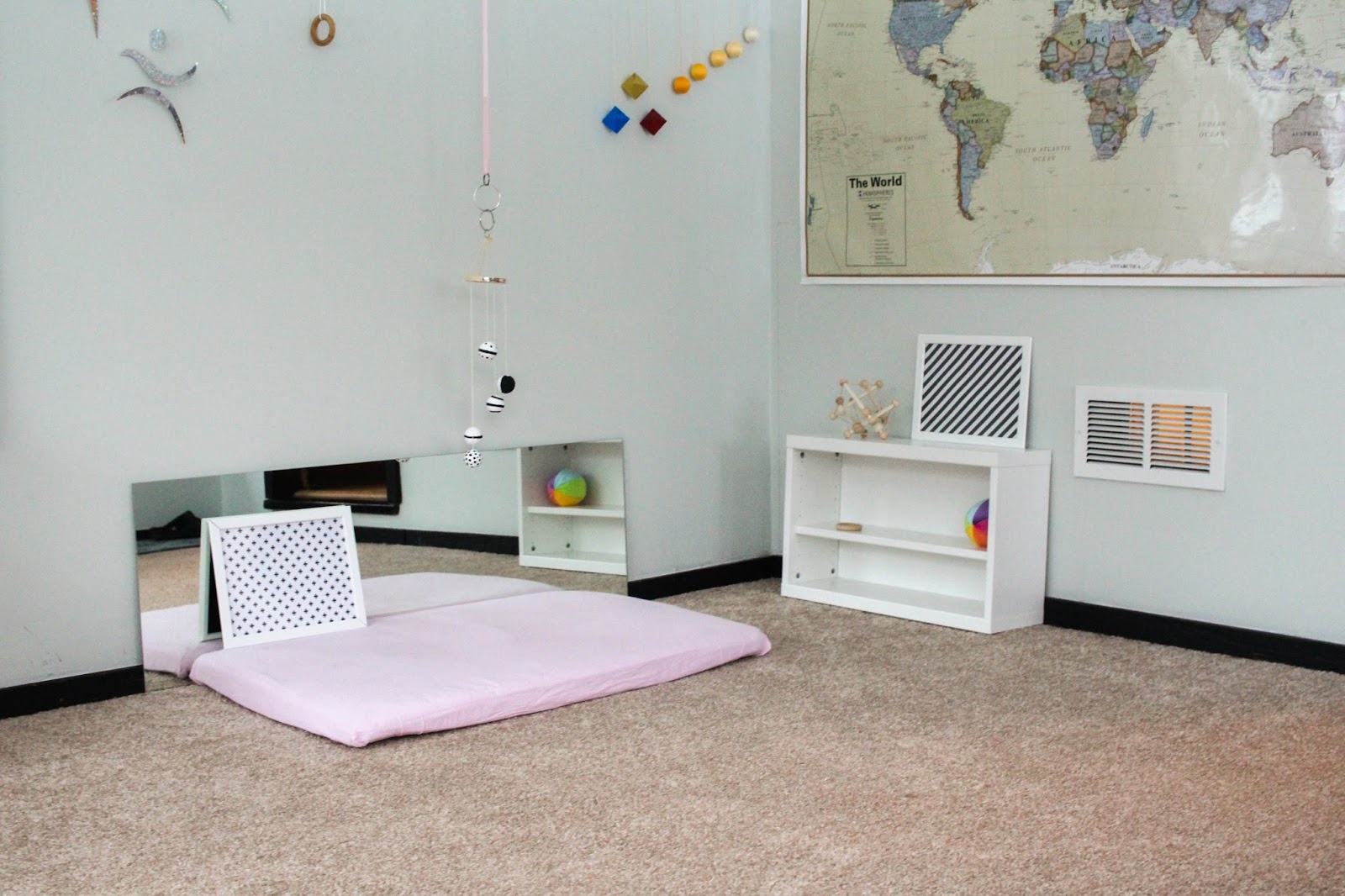 Montessori Baby Week 4 -- The Movement Area