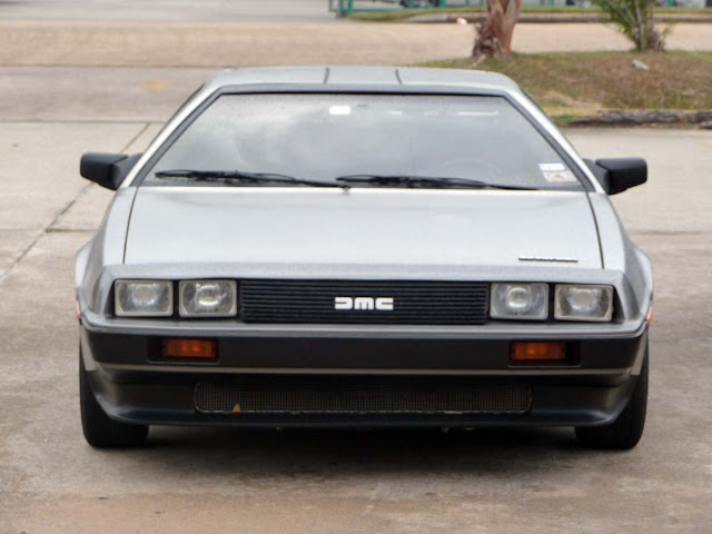Amazing Sport Car: The Classic 1980s Sports Car - The De Lorean