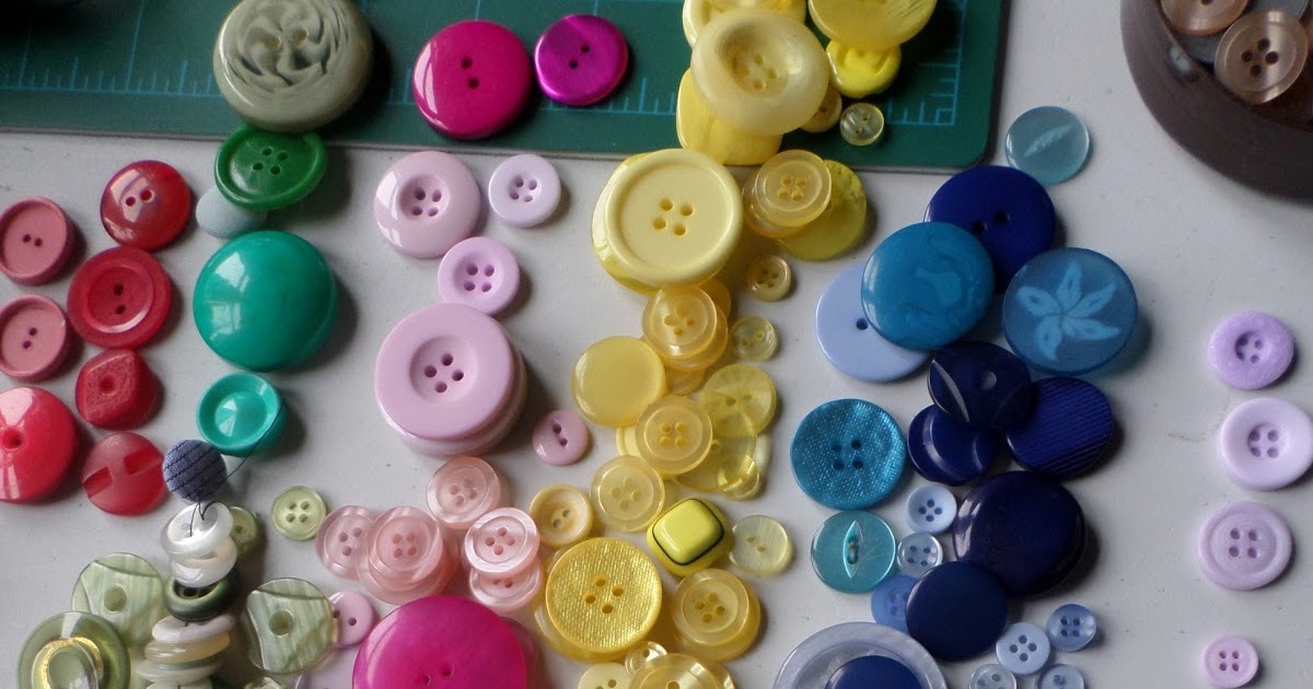 Shelley's House: Sorting Buttons