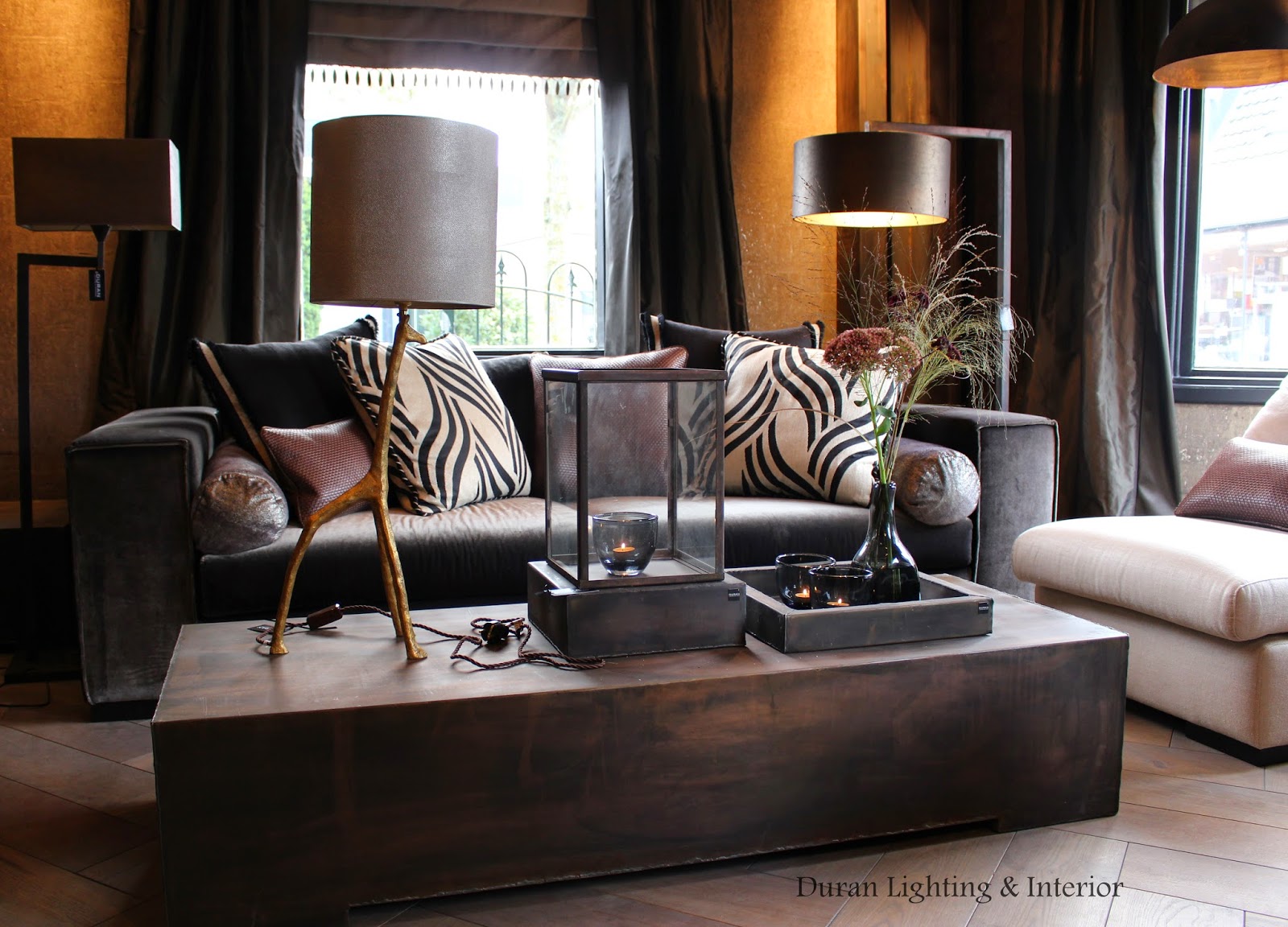 Het Moonhuis: De nieuwe showroom van Duran