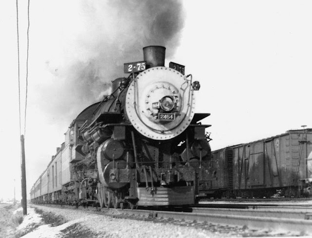 Models and Kitbashes by NightOwlModeler: Modeling SP Road Engines (Part ...