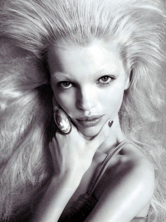 Fashion Carrousel: Portraits by Steven Meisel