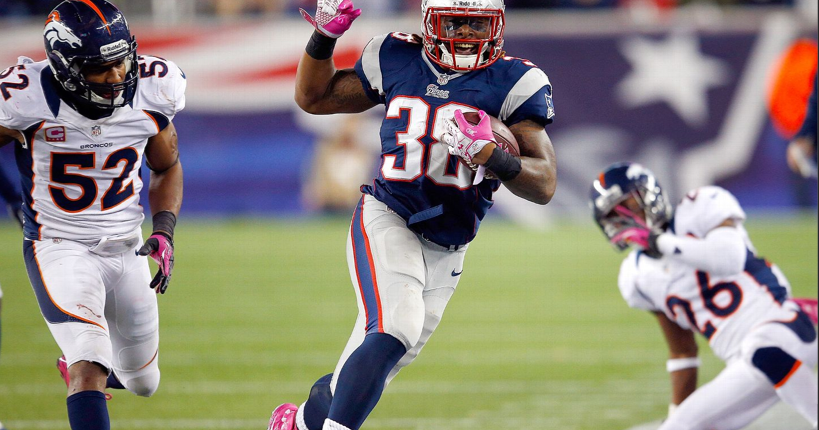 Steven Jackson hurt; could Atlanta pursue Brandon Bolden?