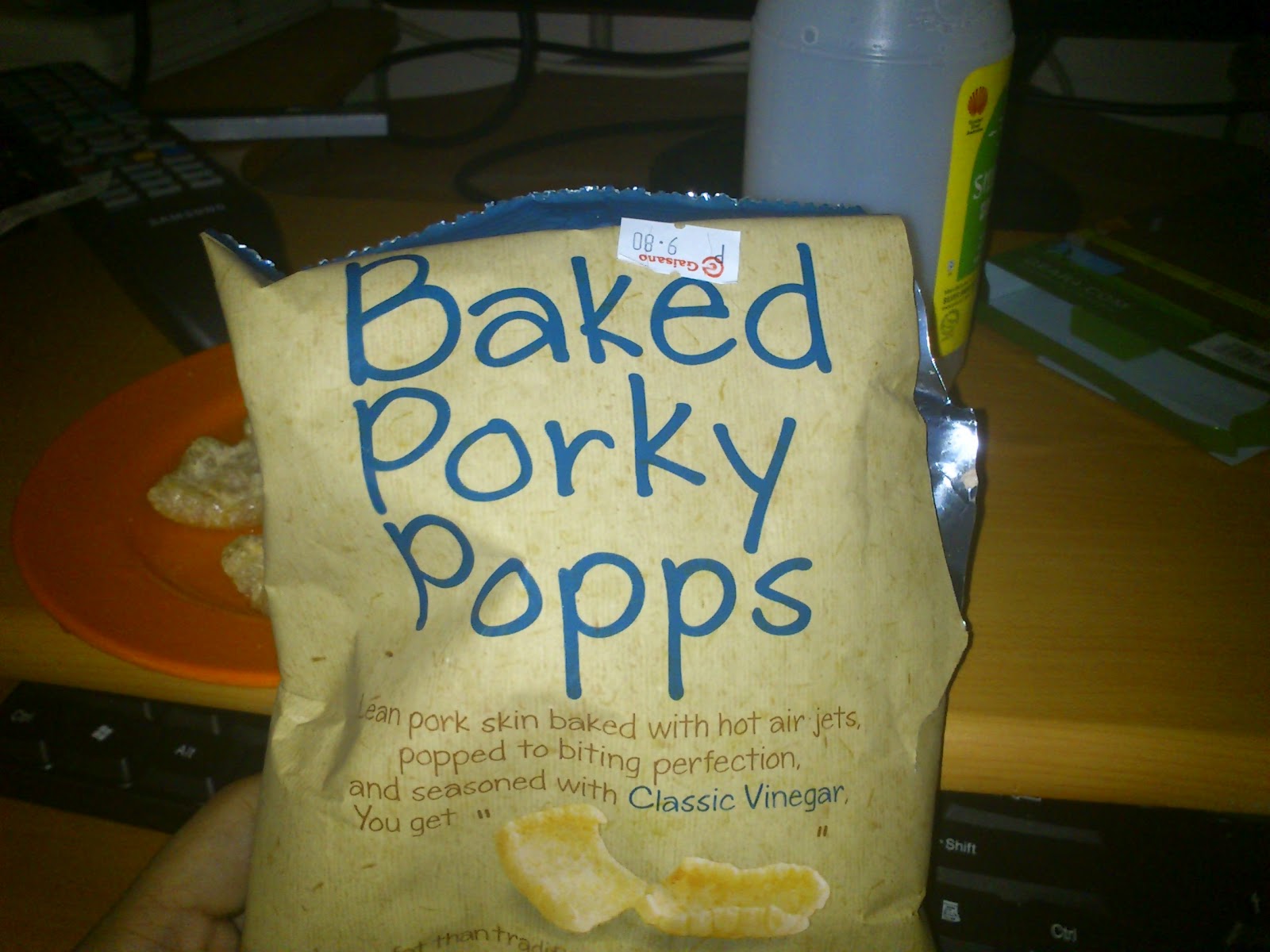 Pinoy Calories Blog: Baked Porky Popps from Oishi Calories and Review