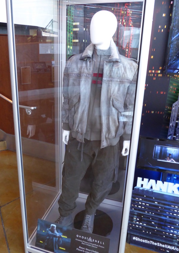 Hollywood Movie Costumes and Props: Ghost in the Shell movie costumes and animatronic props on ...