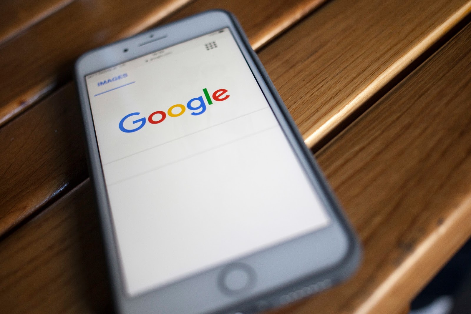 Google to introduce a toolbar so users can search through screenshots