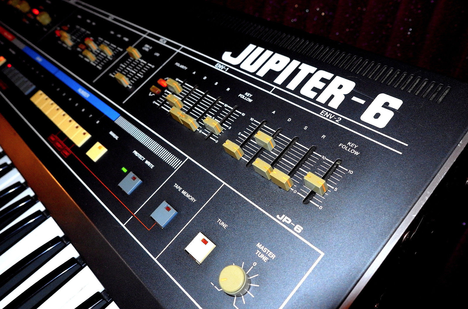 MATRIXSYNTH: ROLAND JUPITER 6 MEGA MASSIVE CLASSIC ANALOG POLY SYNTH