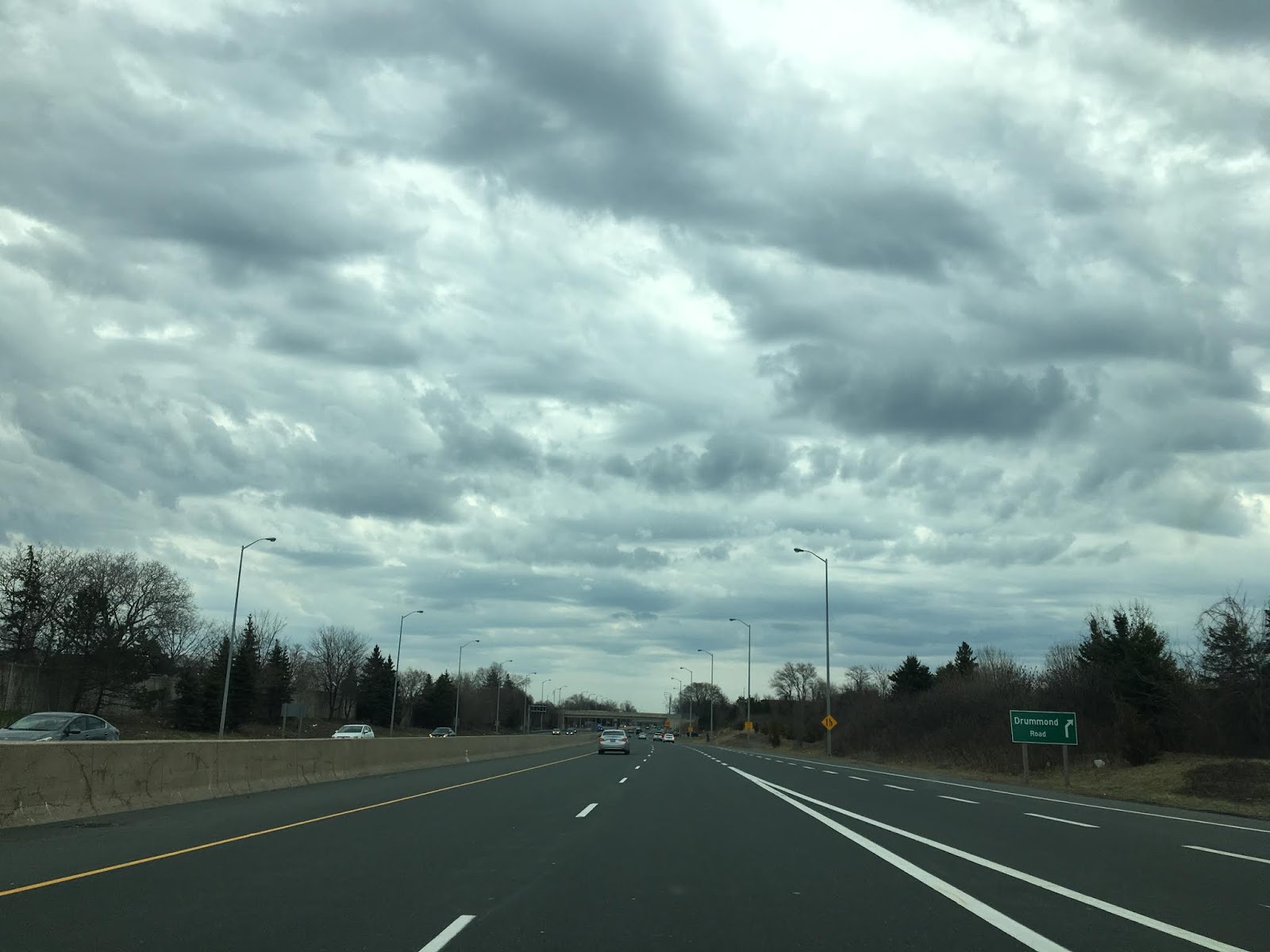 King's Highway 420, the Rainbow Bridge and Niagara Falls