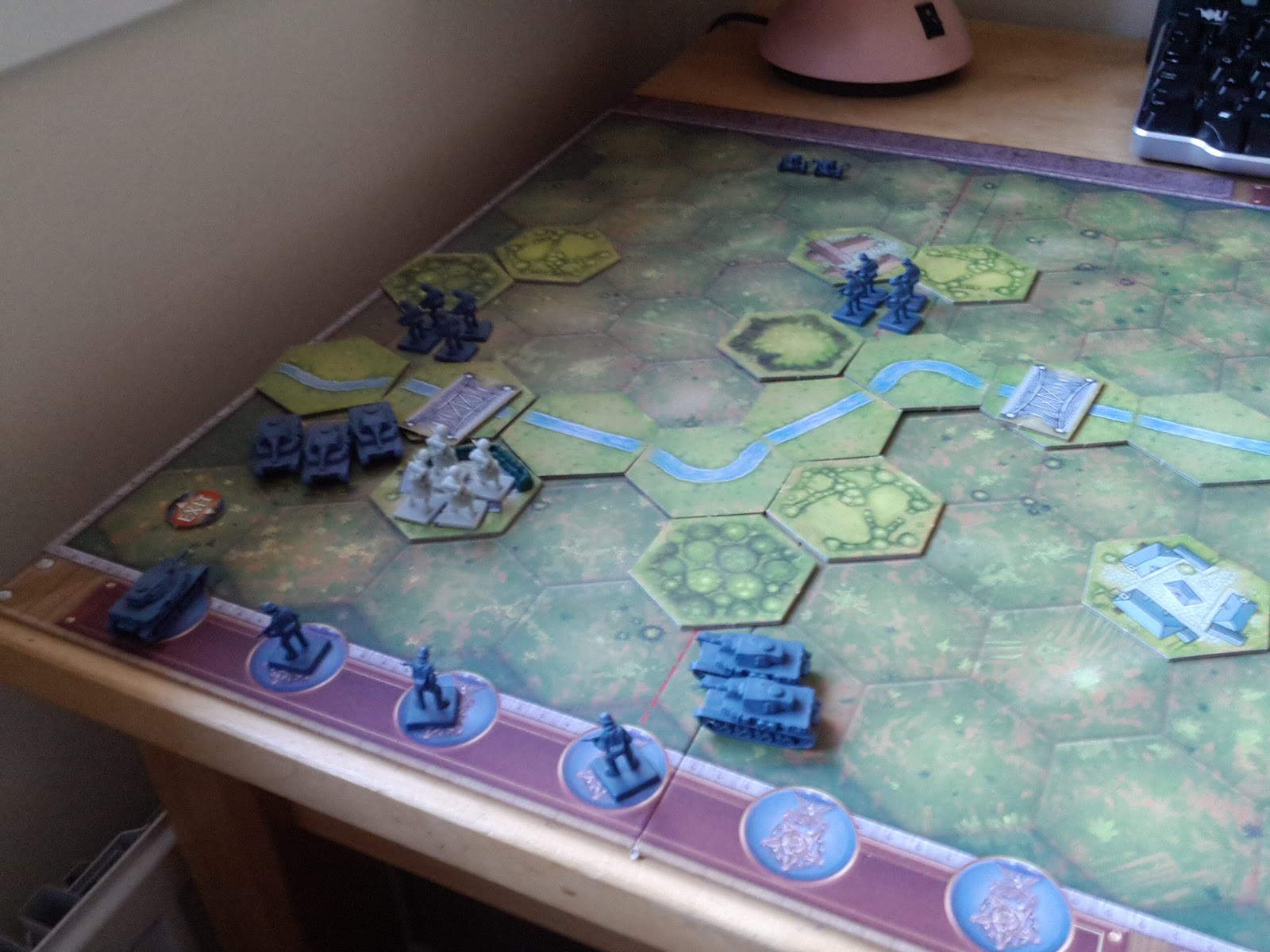 Brian's Wargaming Blog: Memoir'44 Game Play; May 1940