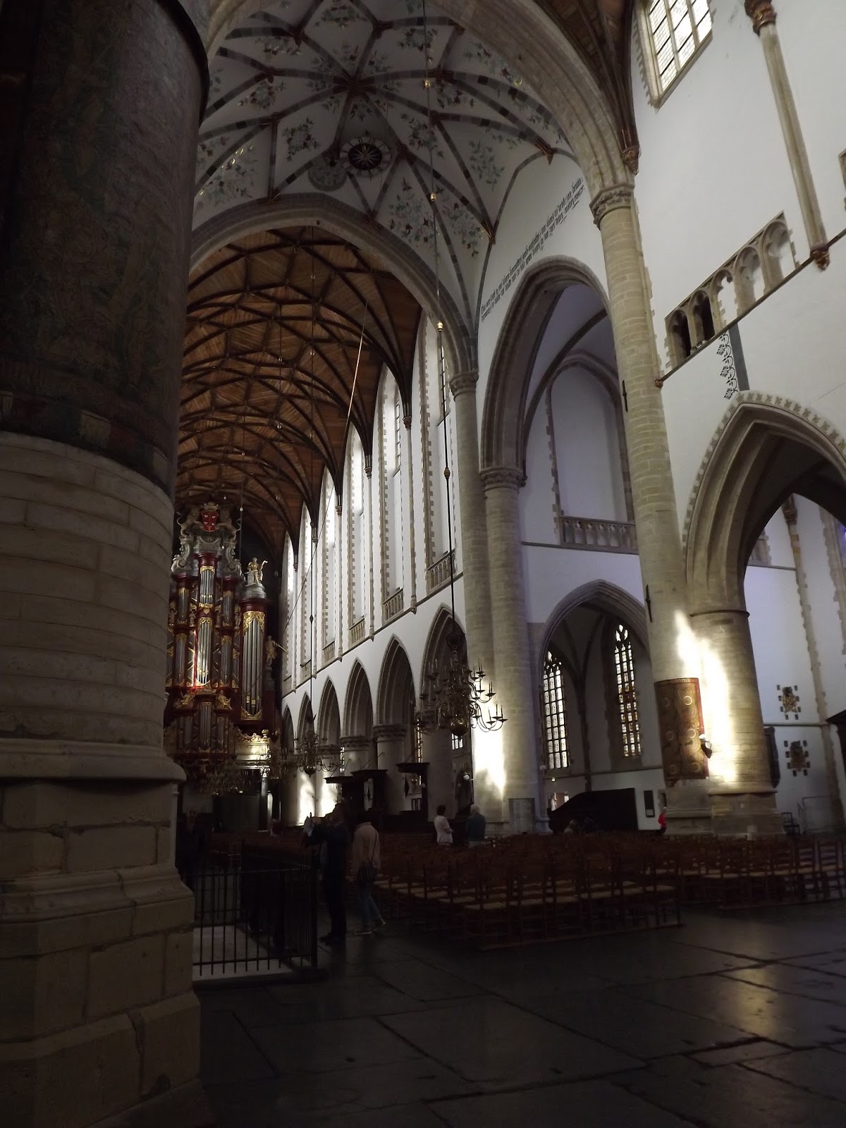 Olives and Mermaids and Wine, oh my...: Grote Kerk - Haarlem