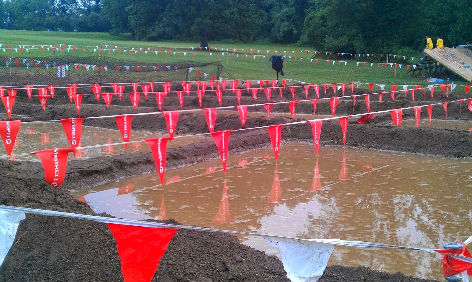 Sparkly Runner: Mud Run Do's and Don'ts