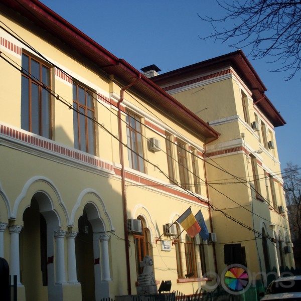 Ani de liceu - Bucurestii Vechi si Noi