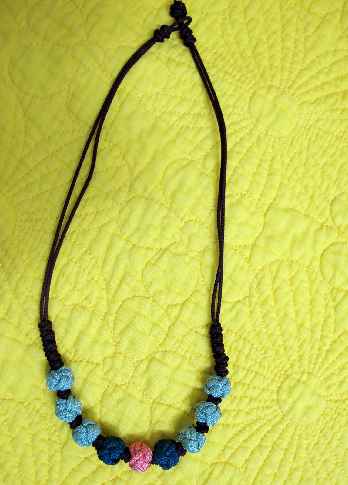 Rhee & Rhee: Maedeup: The art of Korean knotting