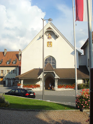 Recantos e Encantos: Tour pela Suíça - Bulle