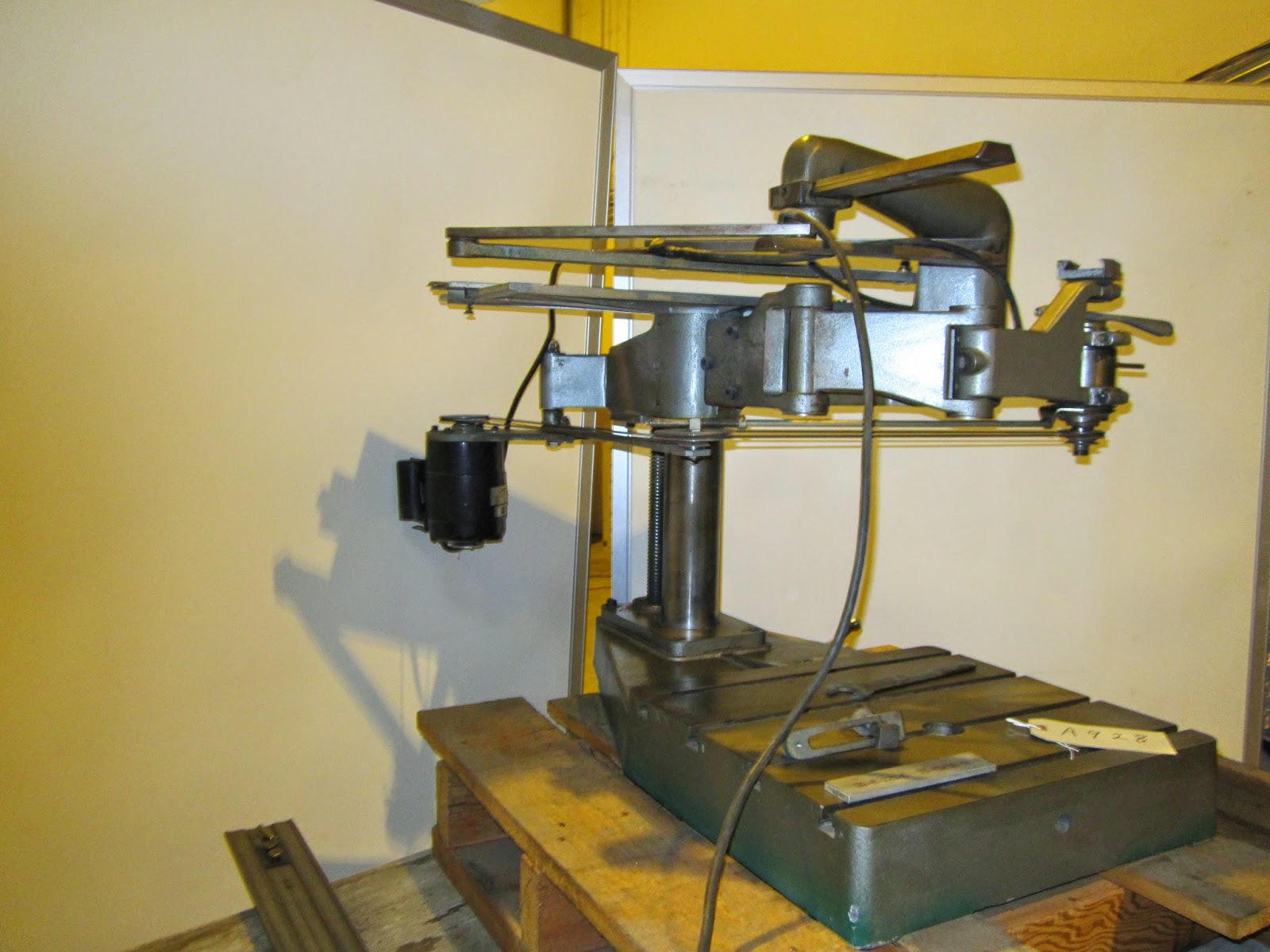 New Hermes VB Pantograph Engraver with Assessures (A928) - Panatron Inc.