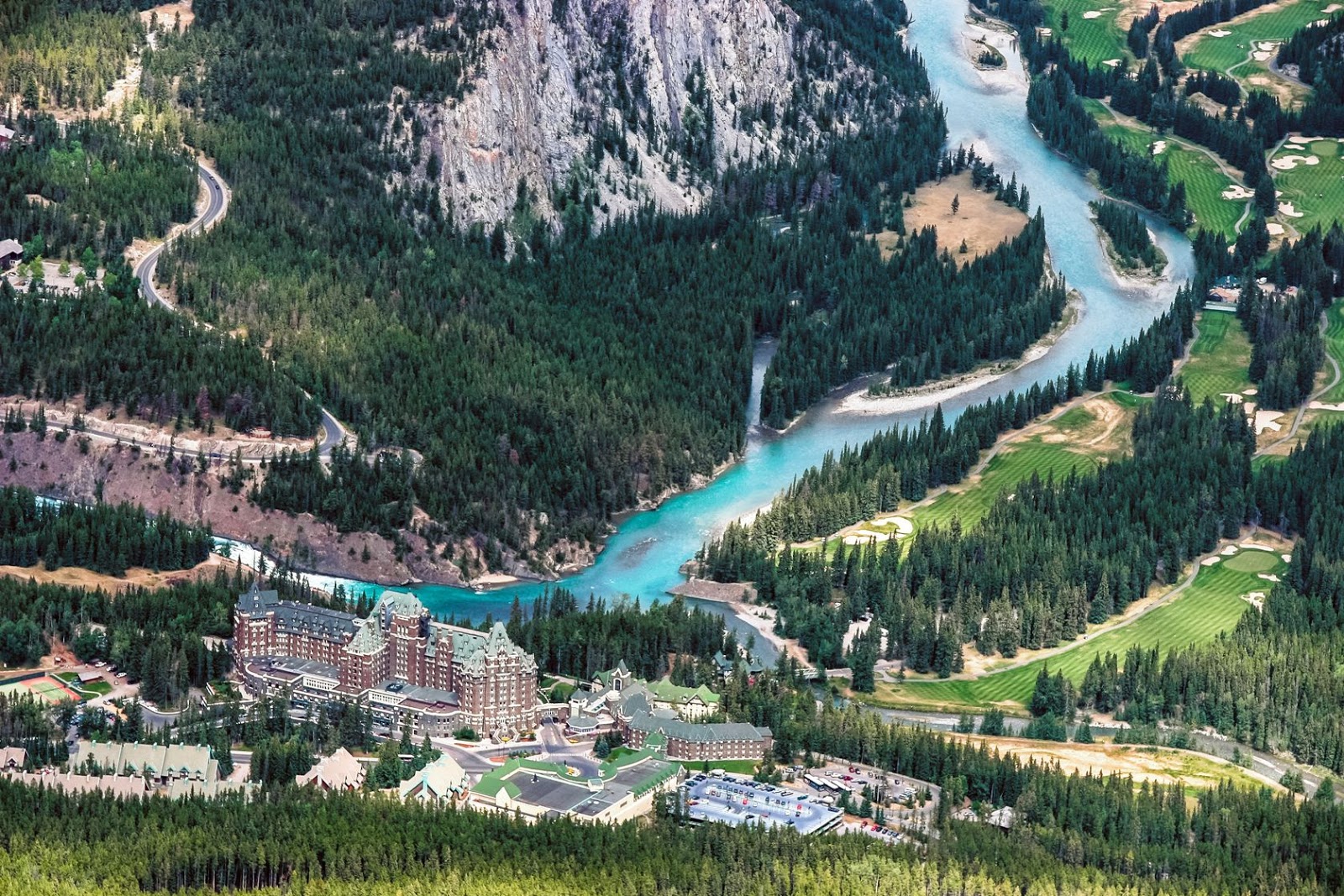 Banco de Imágenes Gratis: The Fairmont Banff Springs Hotel y Campo de ...