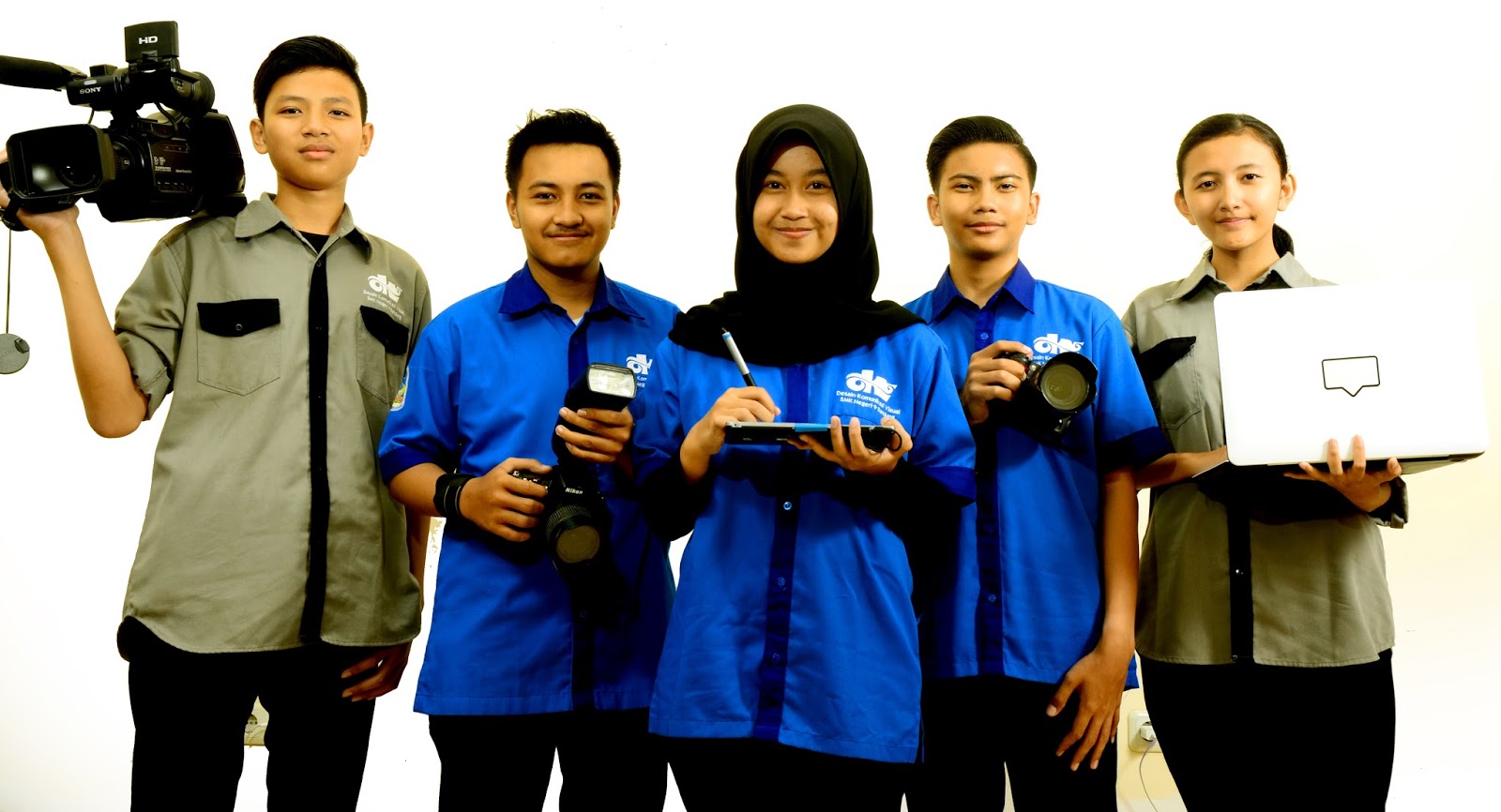 DKV SMKN 9 BANDUNG: PROFIL DKV