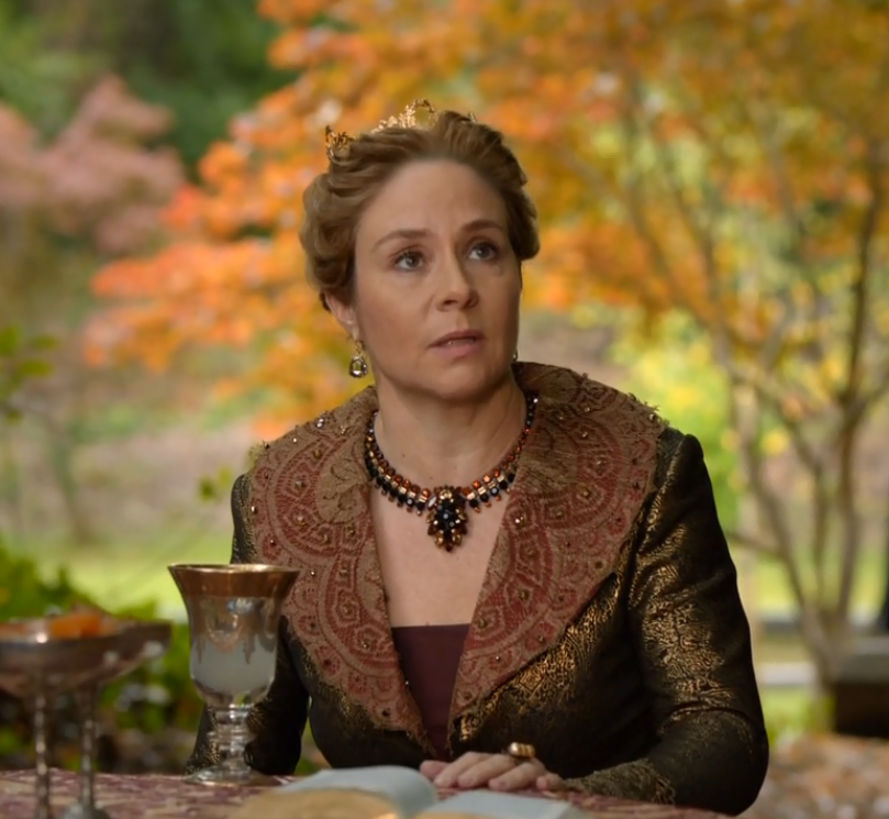 Reign – 2.02 – Drawn and Quartered – Review: “Return of the King.”