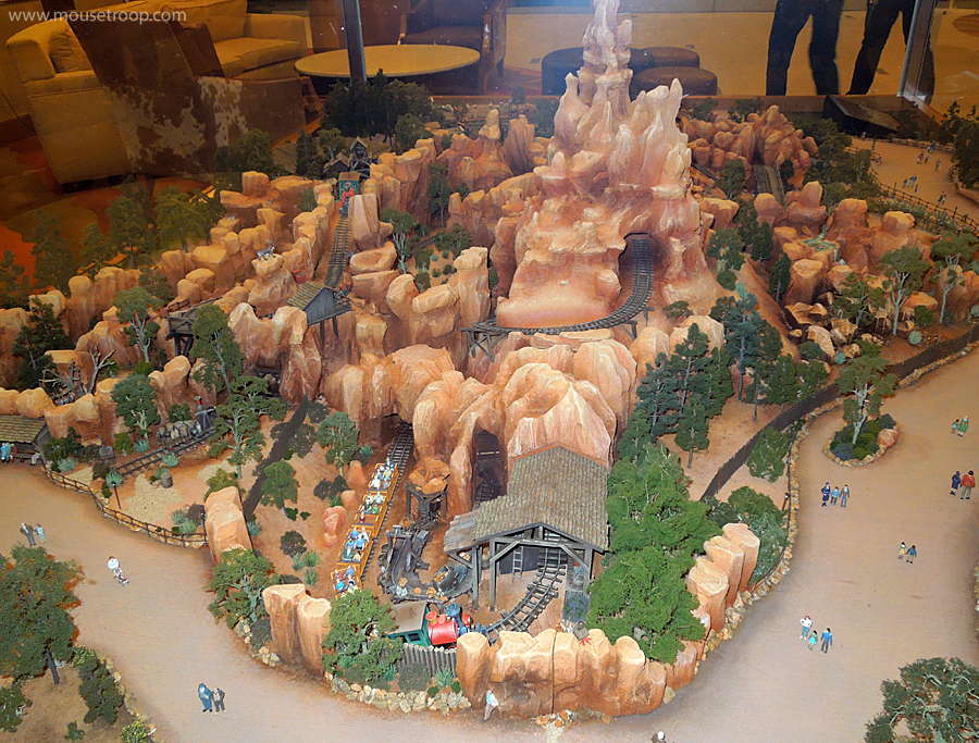 Mouse Troop: Big Thunder Scale Model at Disneyland Hotel