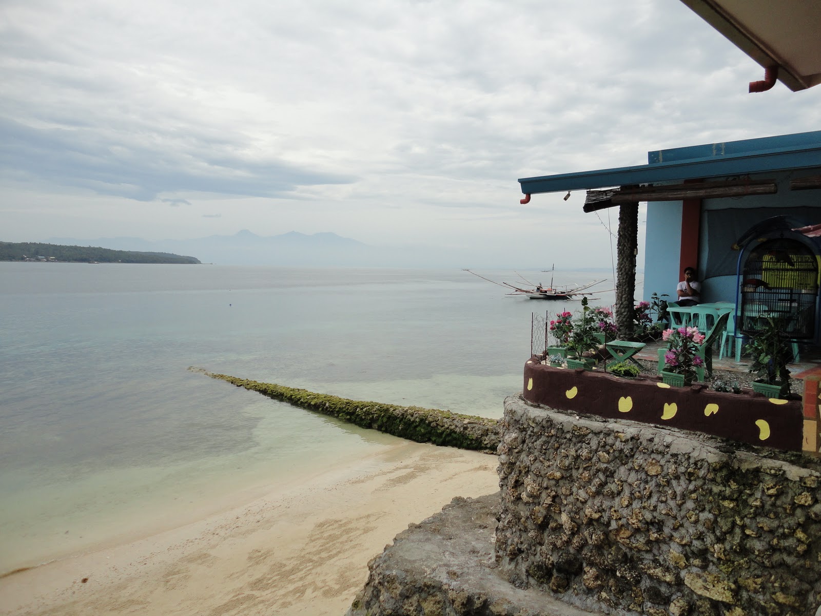 What's In My Head: (updated) Vacation Destinations: Red Parrot Inn, Samal