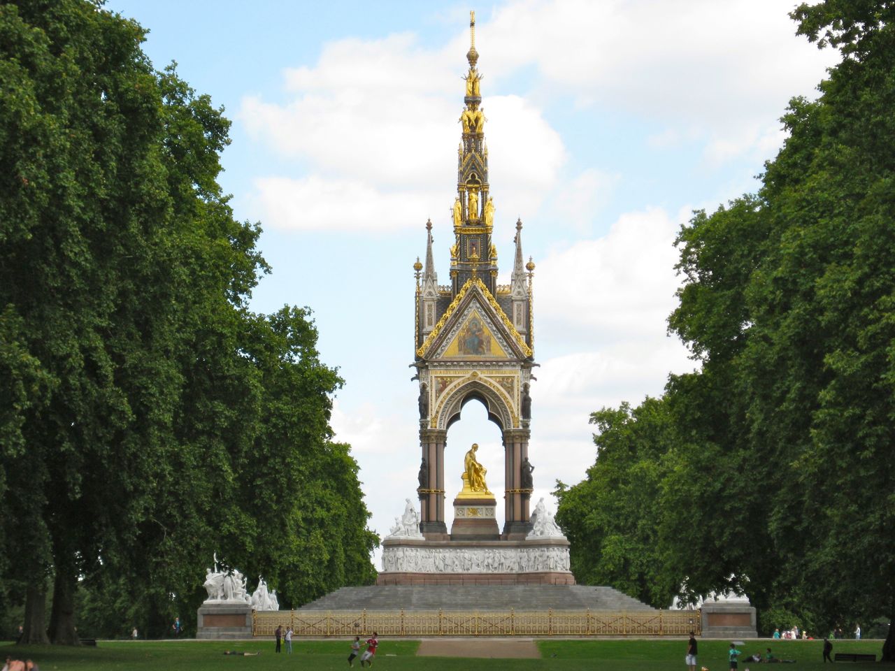 Shadows & Light: Albert Memorial