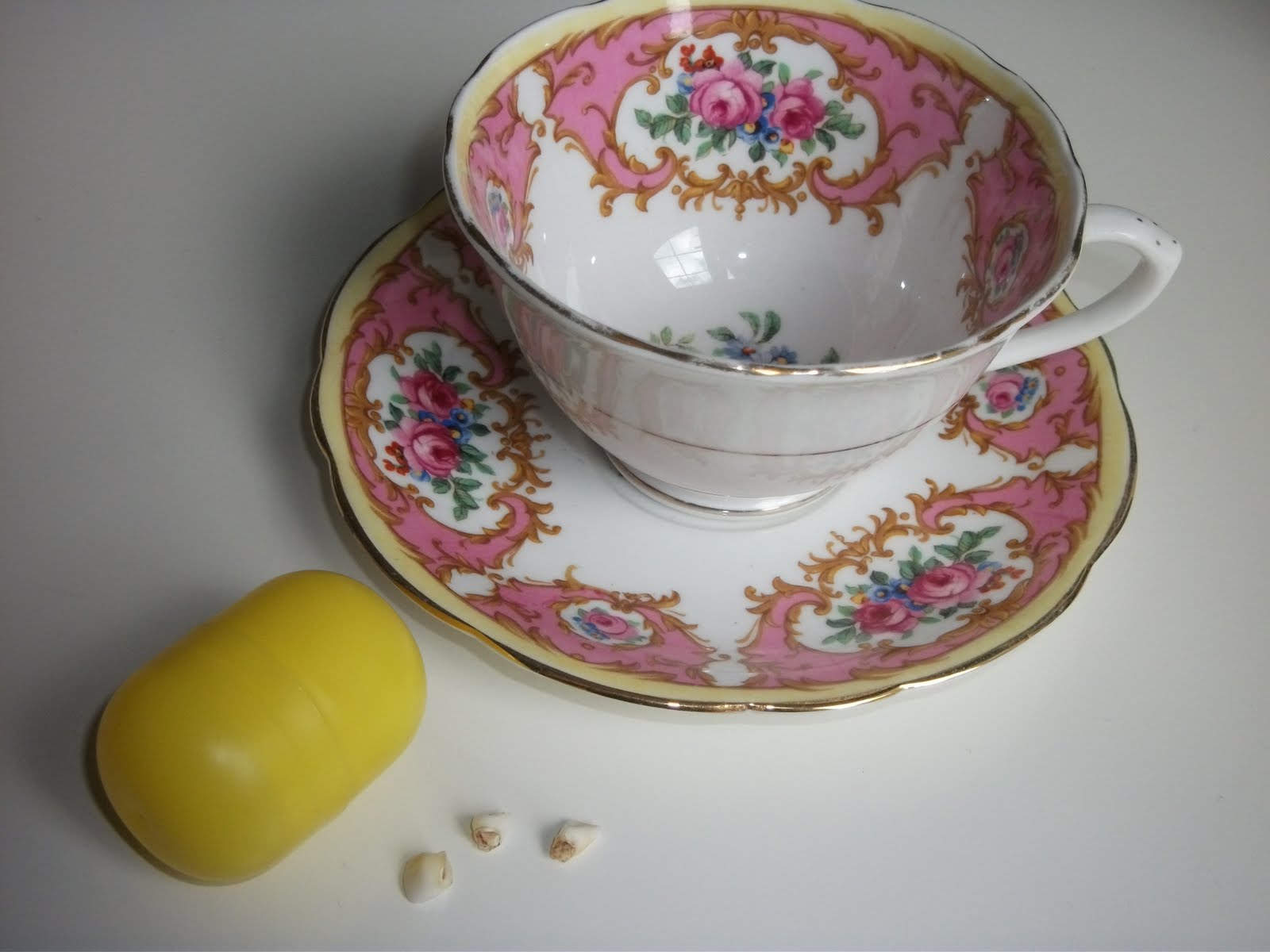 Madison Makes...: ...a Teacup Treasure Tuesday #1