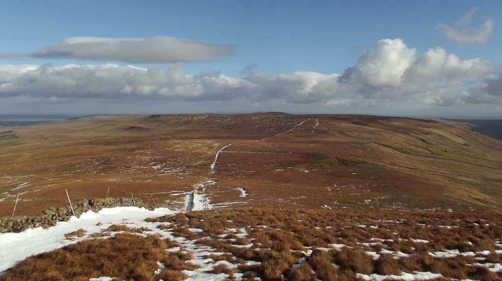 Forgotten Tracks: Little Whernside, big skies, a bit of wind and a lot ...
