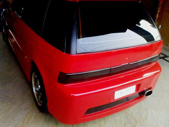 Riders Meeting: Modified Suzuki Cultus 2011 in Red and Black Color