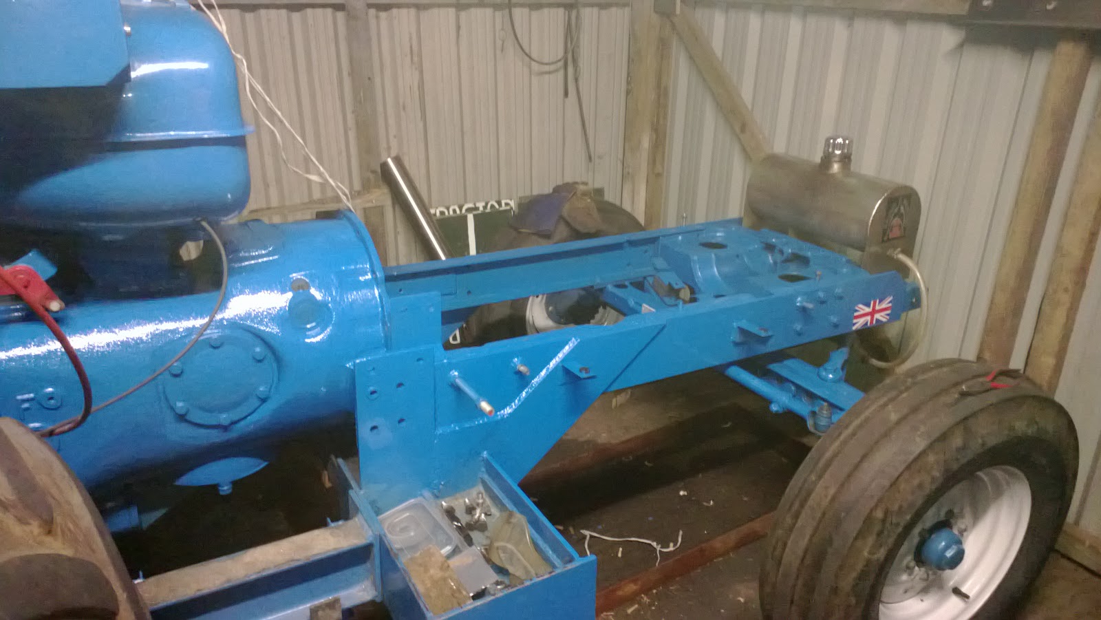 expresstractorpulling.com: Bluebird Express 2013 - Naked! Part I