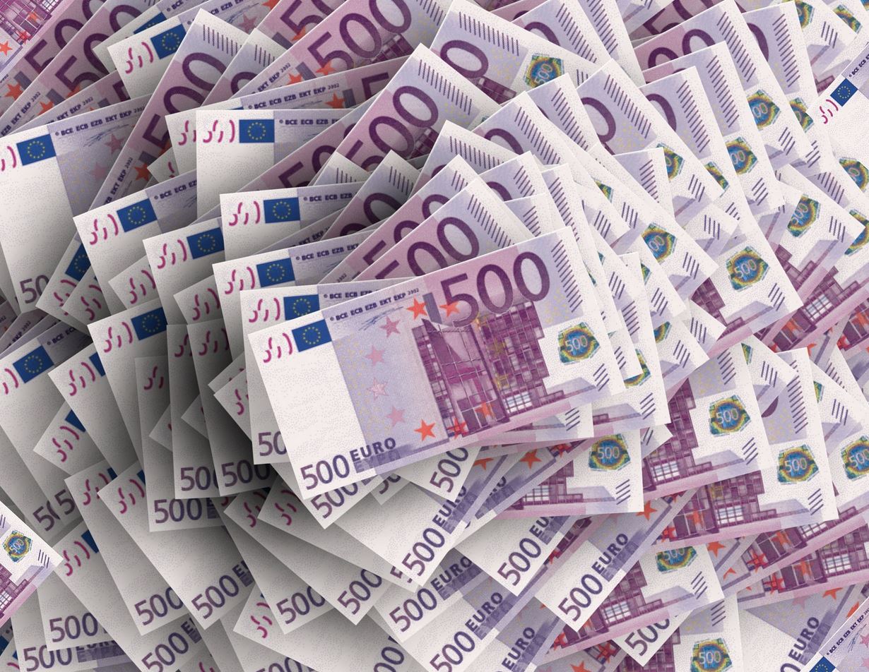 Ilmaisia kuvituskuvia: Euro raha