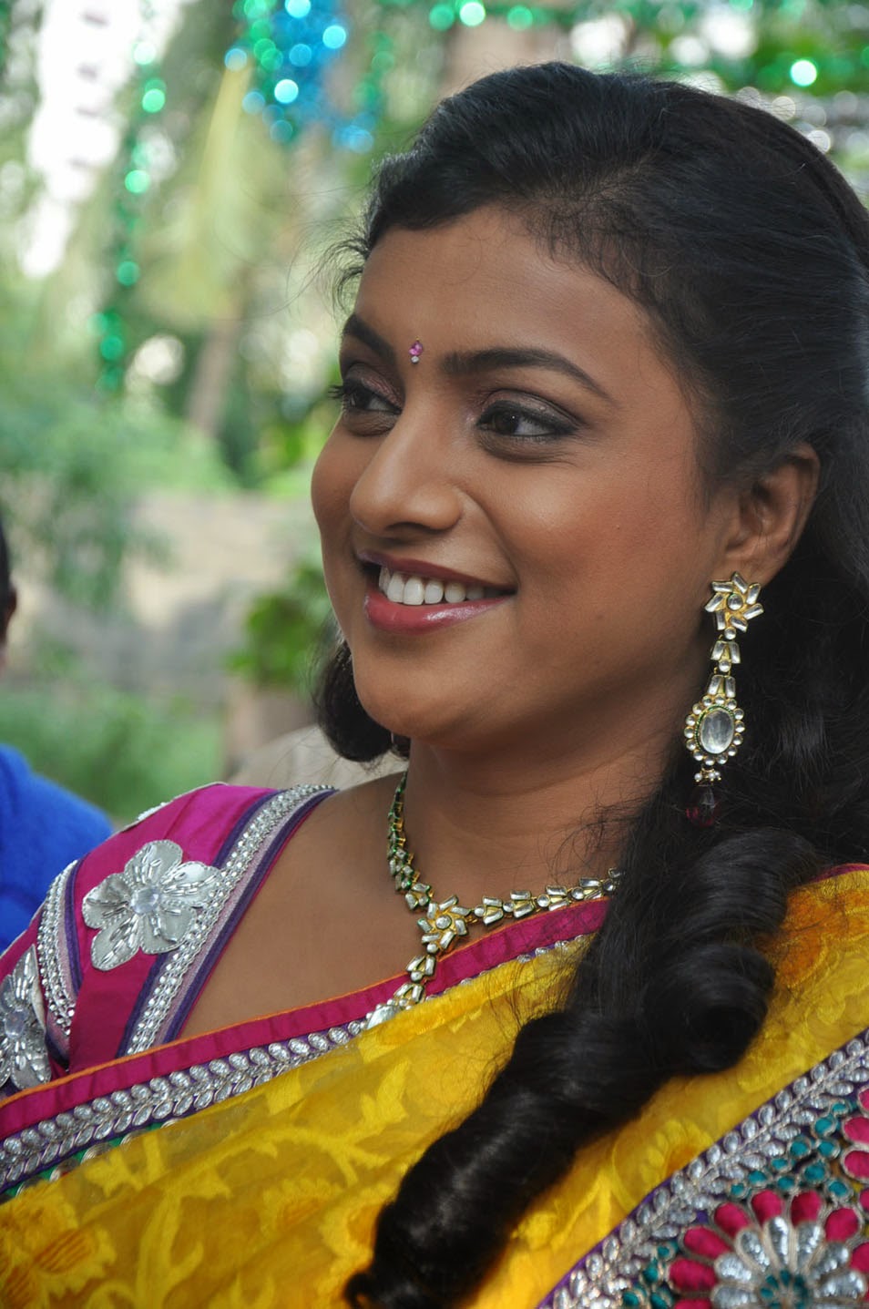 hot actress pics: Roja hot pics