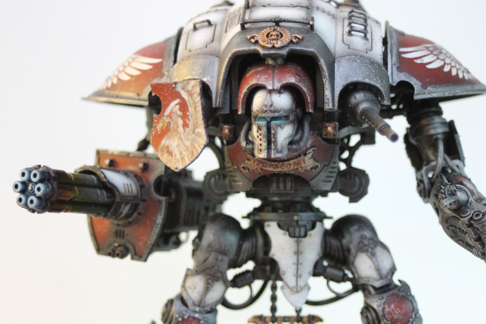 Facing The Grey Tide: Painting: Imperial Knight Showcase