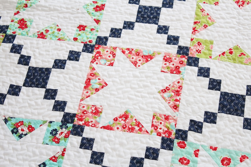 Twinkle- Two Block Wonder Quilt - Threadbare Creations