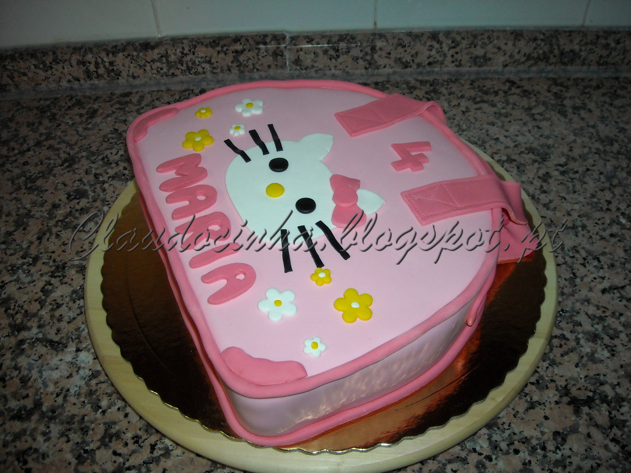 Cláudocinha: Mala Hello Kitty