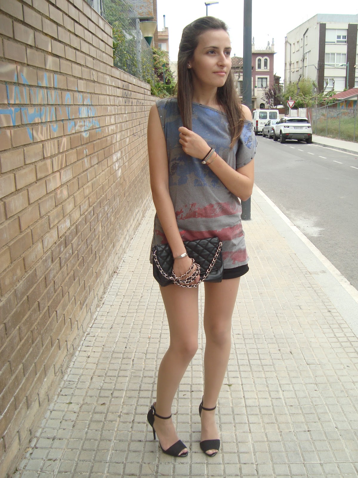 Tights ec·lec·tic : Deriving hosiery ideas, style, or taste from a ...