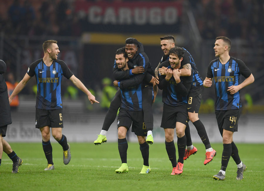 On Pitch | Inter Milan Debuts Nike 20th Anniversary Mash-Up Kit In ...