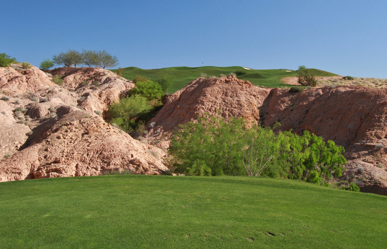 Kristazio on Golf: Wolf Creek Golf Club - Holes 1 to 3