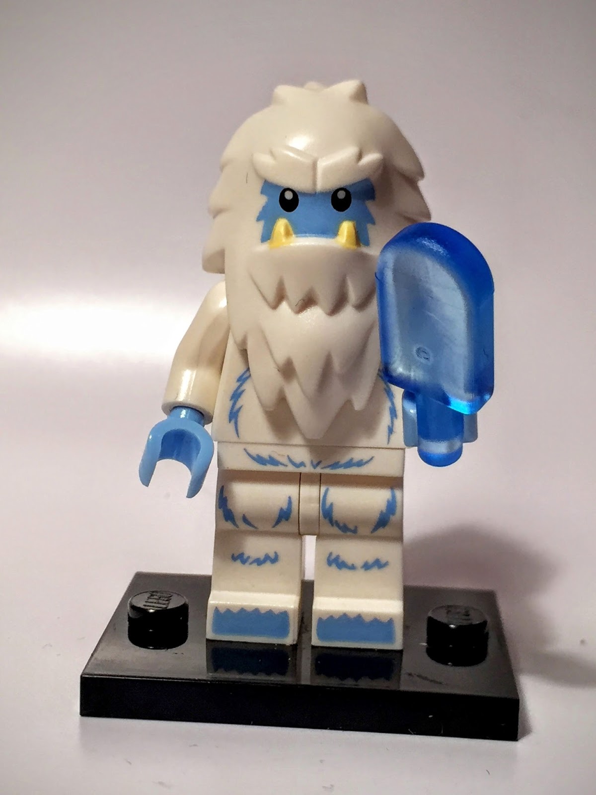 Lego Minifigure pictures: Lego Minifigure Series 11 Yeti