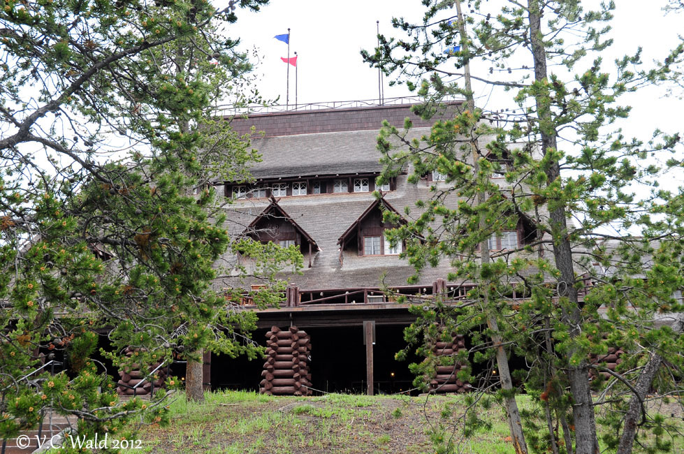 Amusing Musings: The Built Environment: Parkitecture in Yellowstone ...
