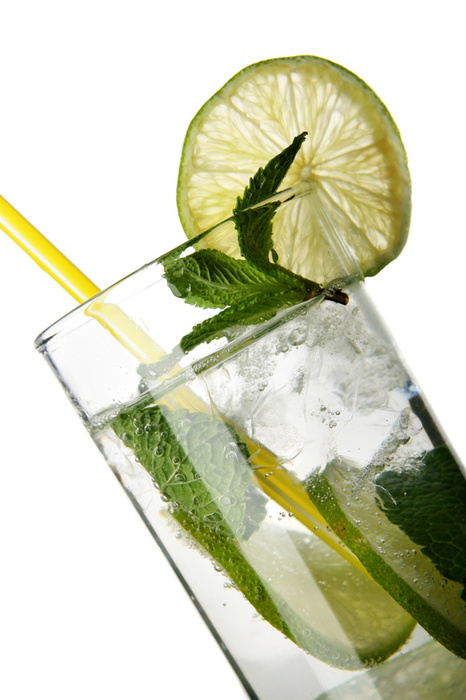 Short Jewish Gal: Moon Over Mojito