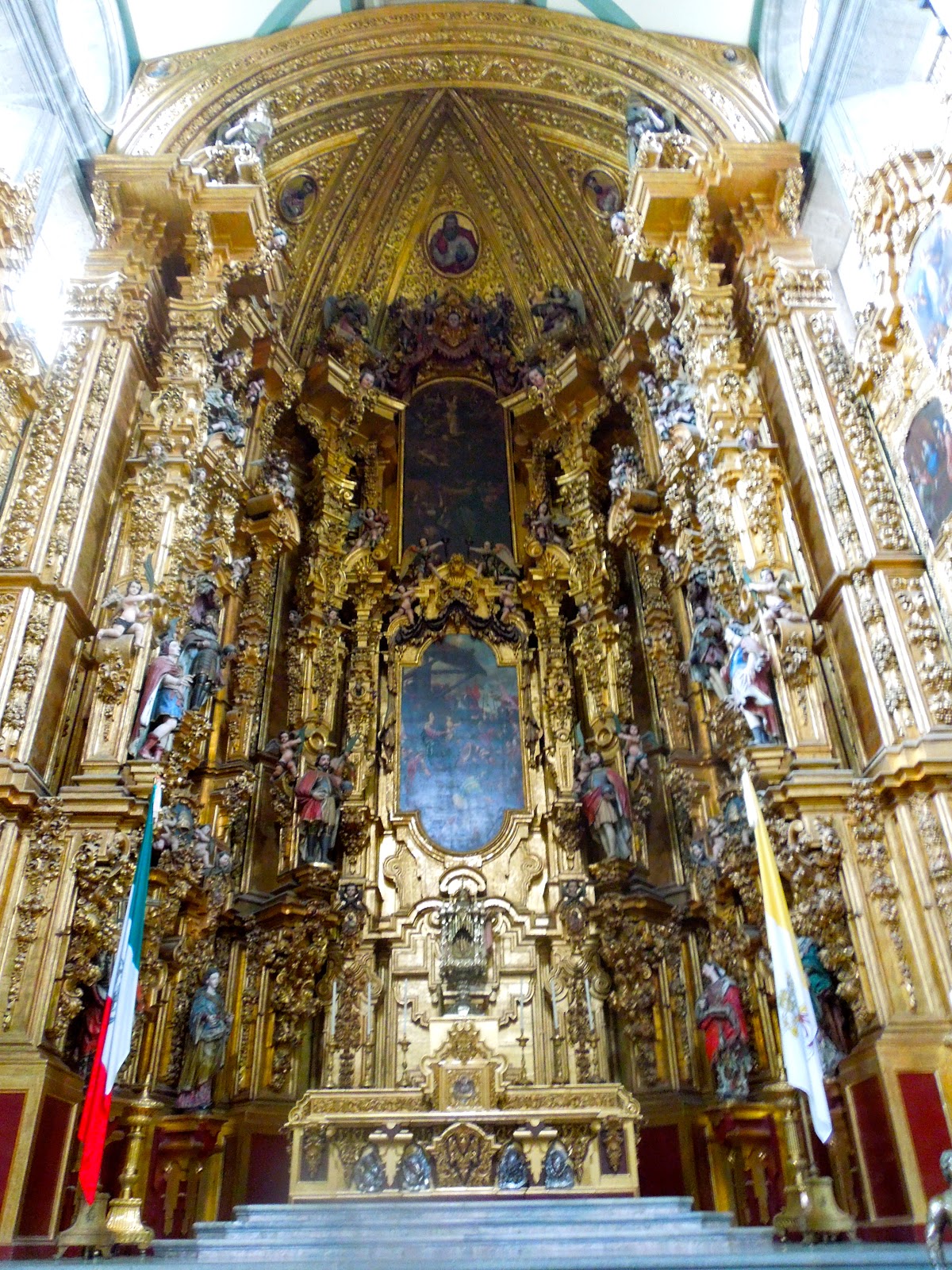 ColonialMexicoInsideandOut: Mestizo Baroque: the Mexican Church's Magnet