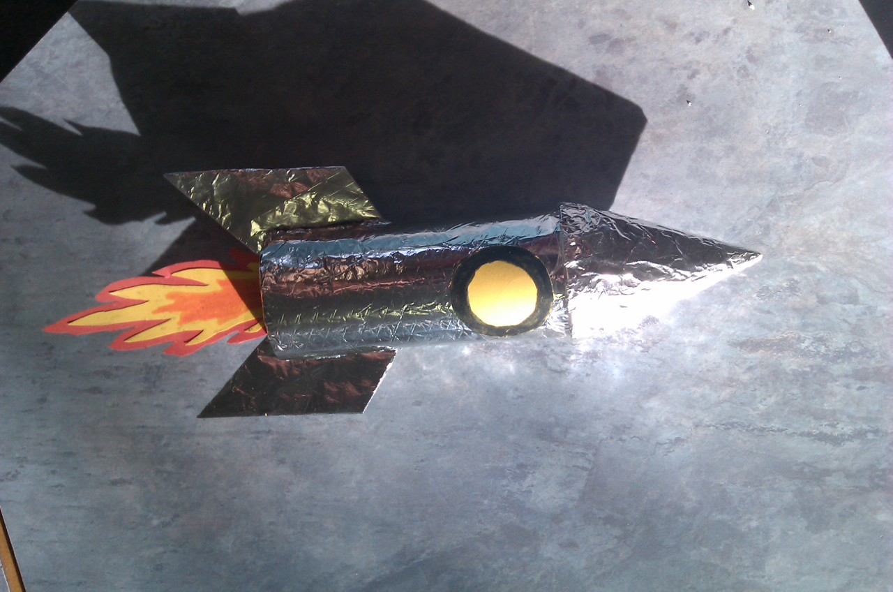 Activities for Kids: Toilet Roll Space Ship