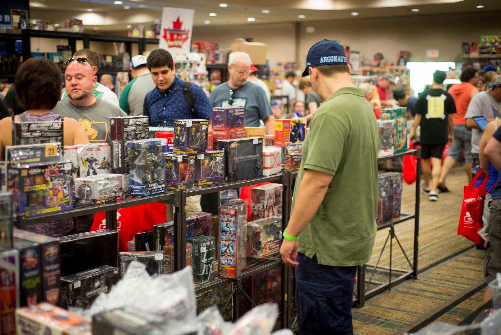 Comics Cosplay Conventions Collectables: TFCON - July 16th 2017 ...