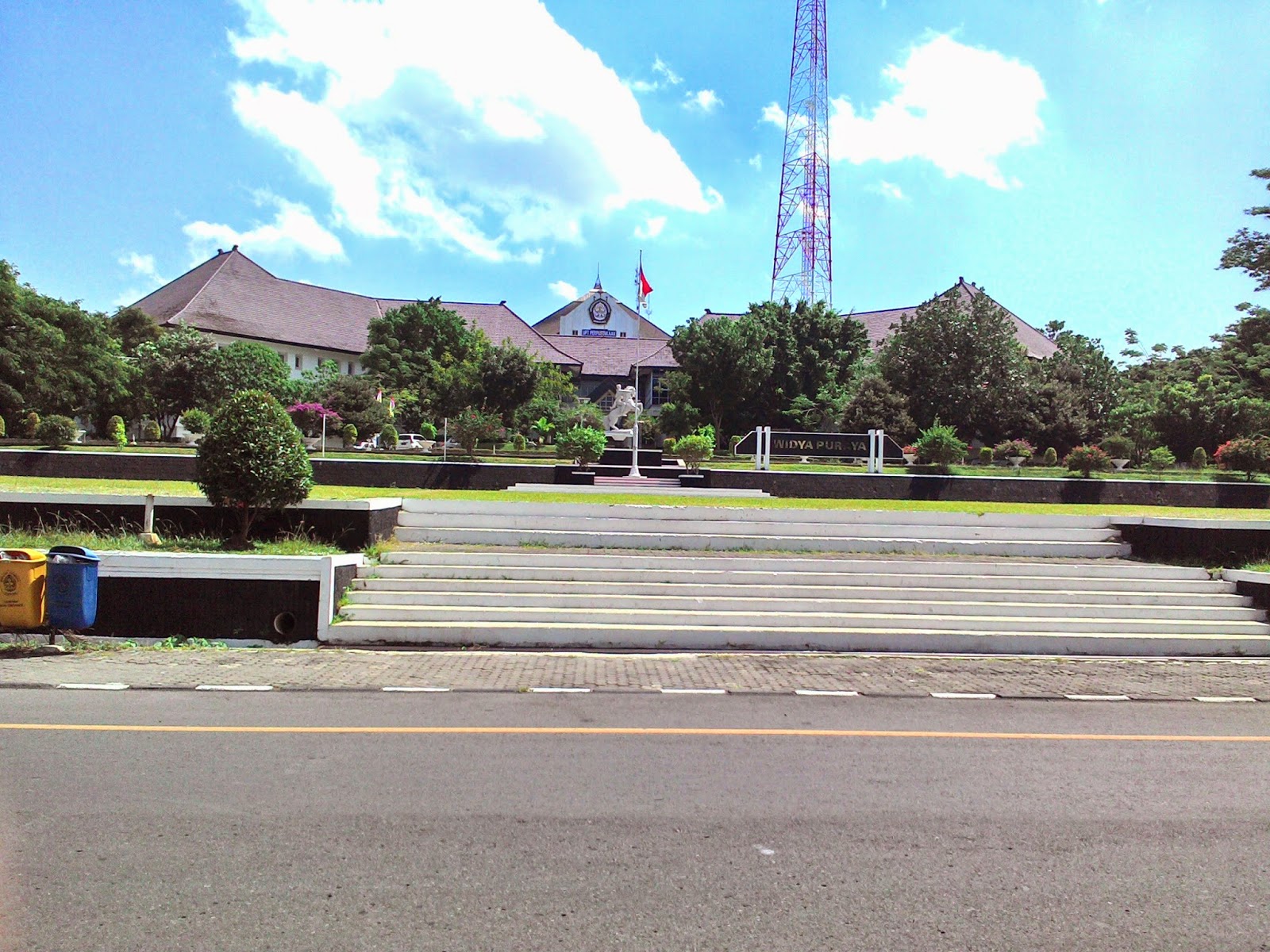 10 Tempat Penting Yang Wajib diketahui Mahasiswa Baru UNDIP | Aku Dan ...