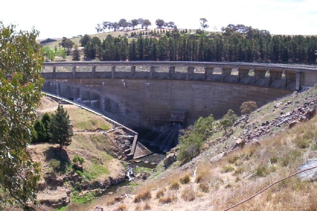 Carcoar Dam Sailing Club: Clubhouse, Boatshed, Surrounds, Dam & 360º ...