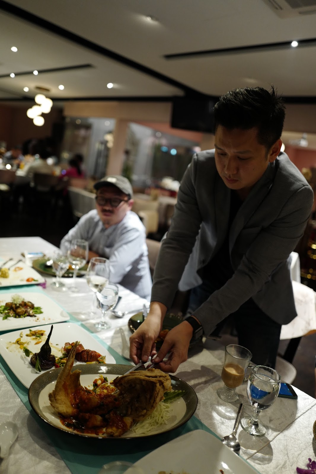 JE TunNel: Modern Meets Thai~ The New RAMA V has Reopened, After 21 Years!